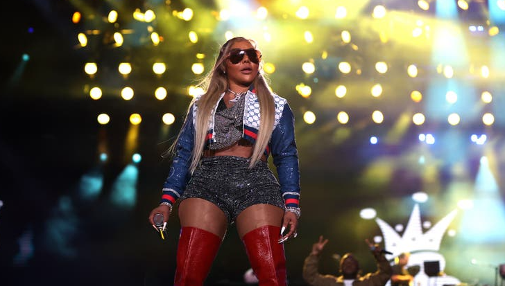 Lil Kim's Age, Height, Weight, Career, Net Worth, And More