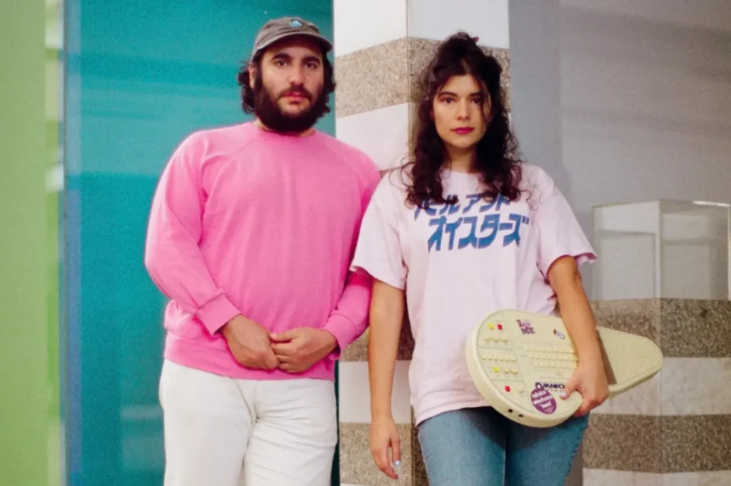 Pearl Davis Husband: Is the Anti-Feminist Influencer Secretly Married ...