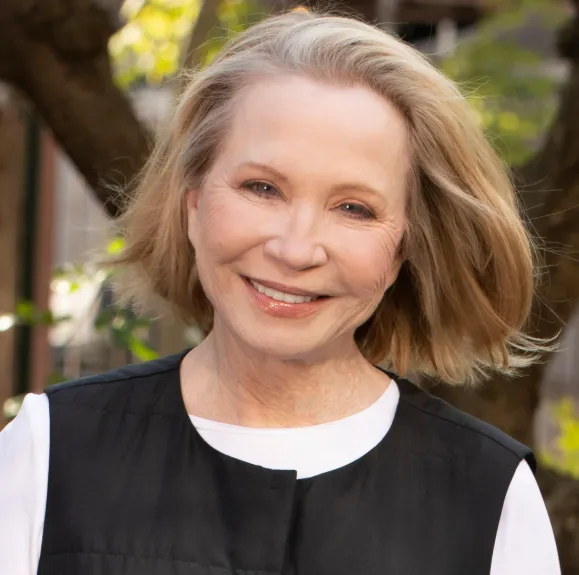 Debra Jo Rupp Age, Biography, Net Worth, Lifestyle & More